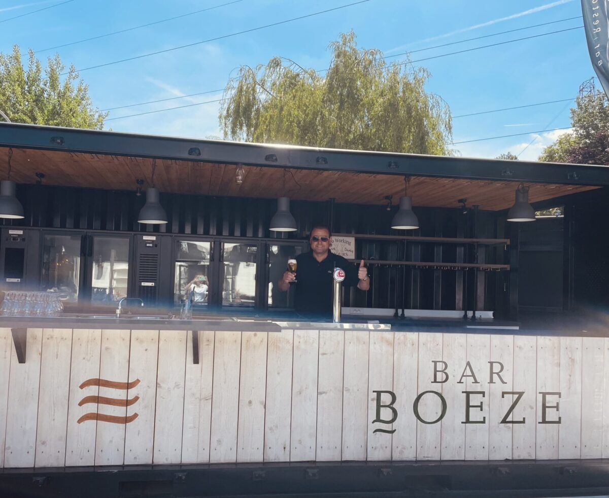 Bar boeze - Boothuys